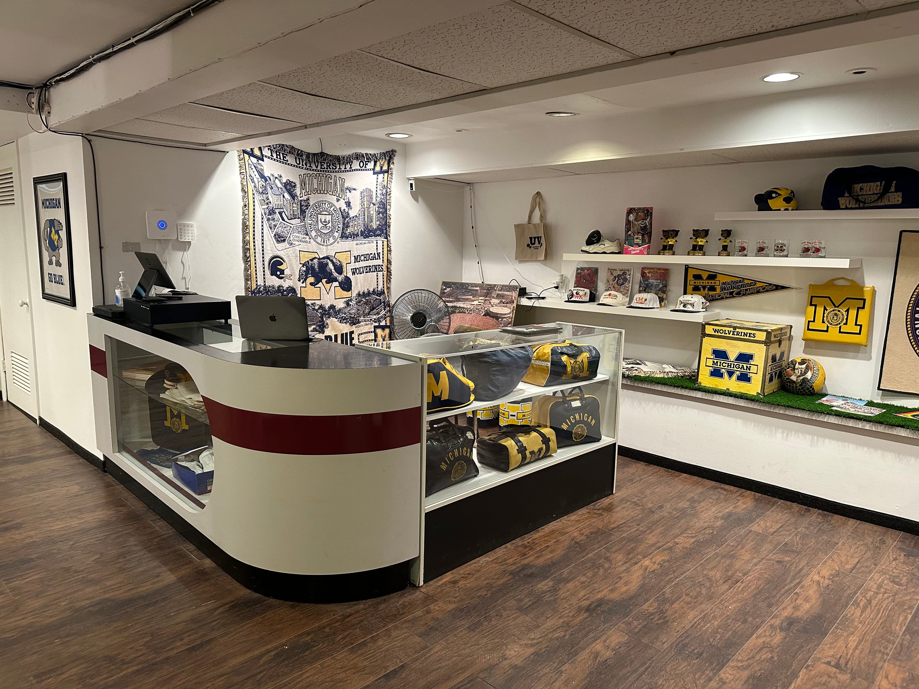 University Vintage – University Vintage, LLC